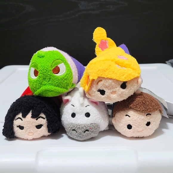 Disney | Other | Disney Store Tangled Rapunzel Tsum Tsum Plush Sent Of ...